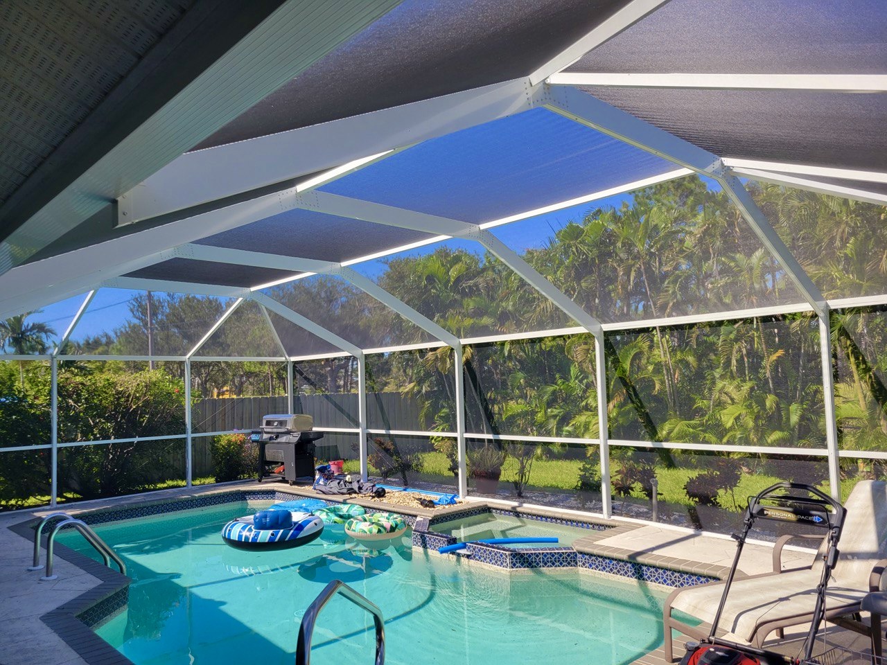 5 common mistakes to avoid when building a screen enclosure