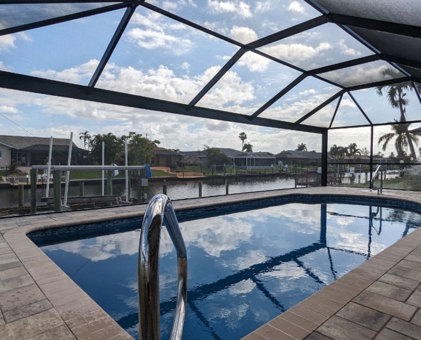 Panoramic Screen Enclosures | Clear View Pool Cages